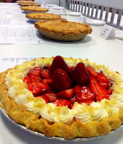 Pie fair ladies win Missouri First Lady's contest
