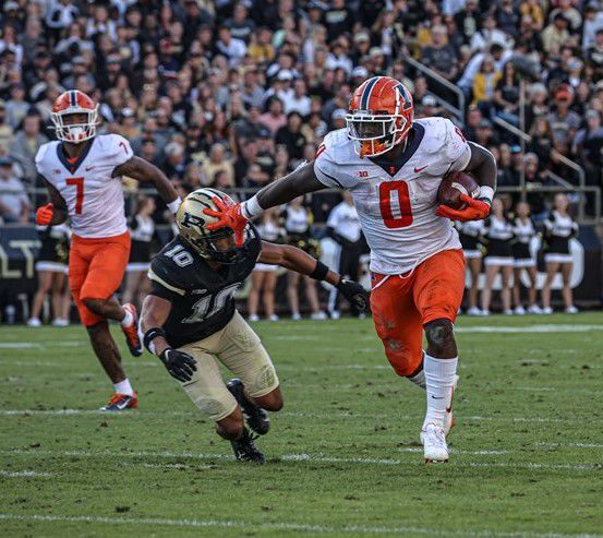 Teammates react to Illinois running back Josh McCray's historic ...