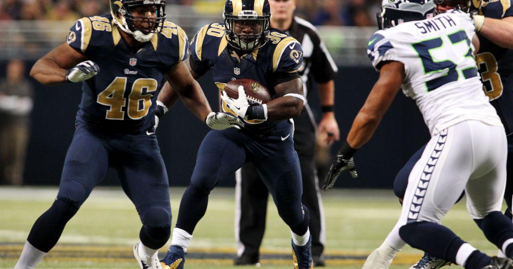 Stacy gets it done against vaunted Seattle defense