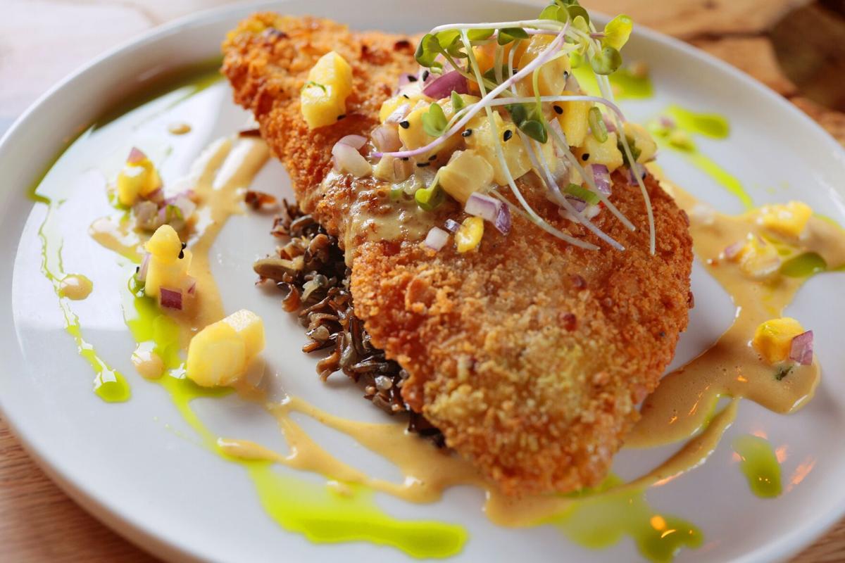 Le Ono brings Polynesian French fusion to O'Fallon, Illinois