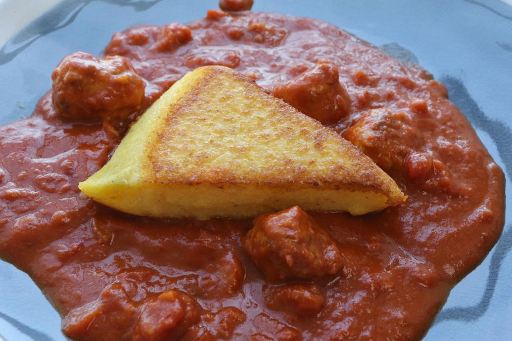 Polenta With Sausage