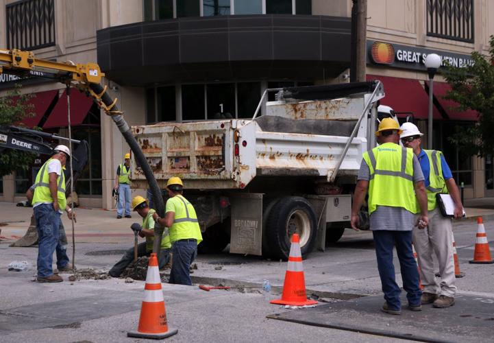 All clear after natural gas line rupture in Central West End