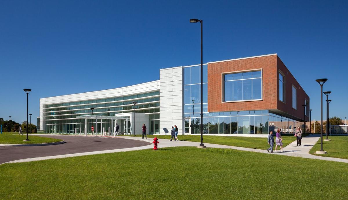 HOK designs new care center for UMSL College of Optometry