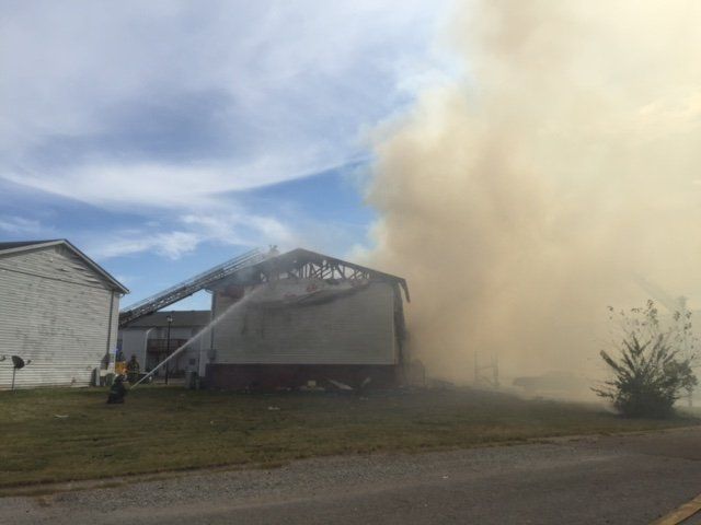 Fire damages apartment building in Cahokia
