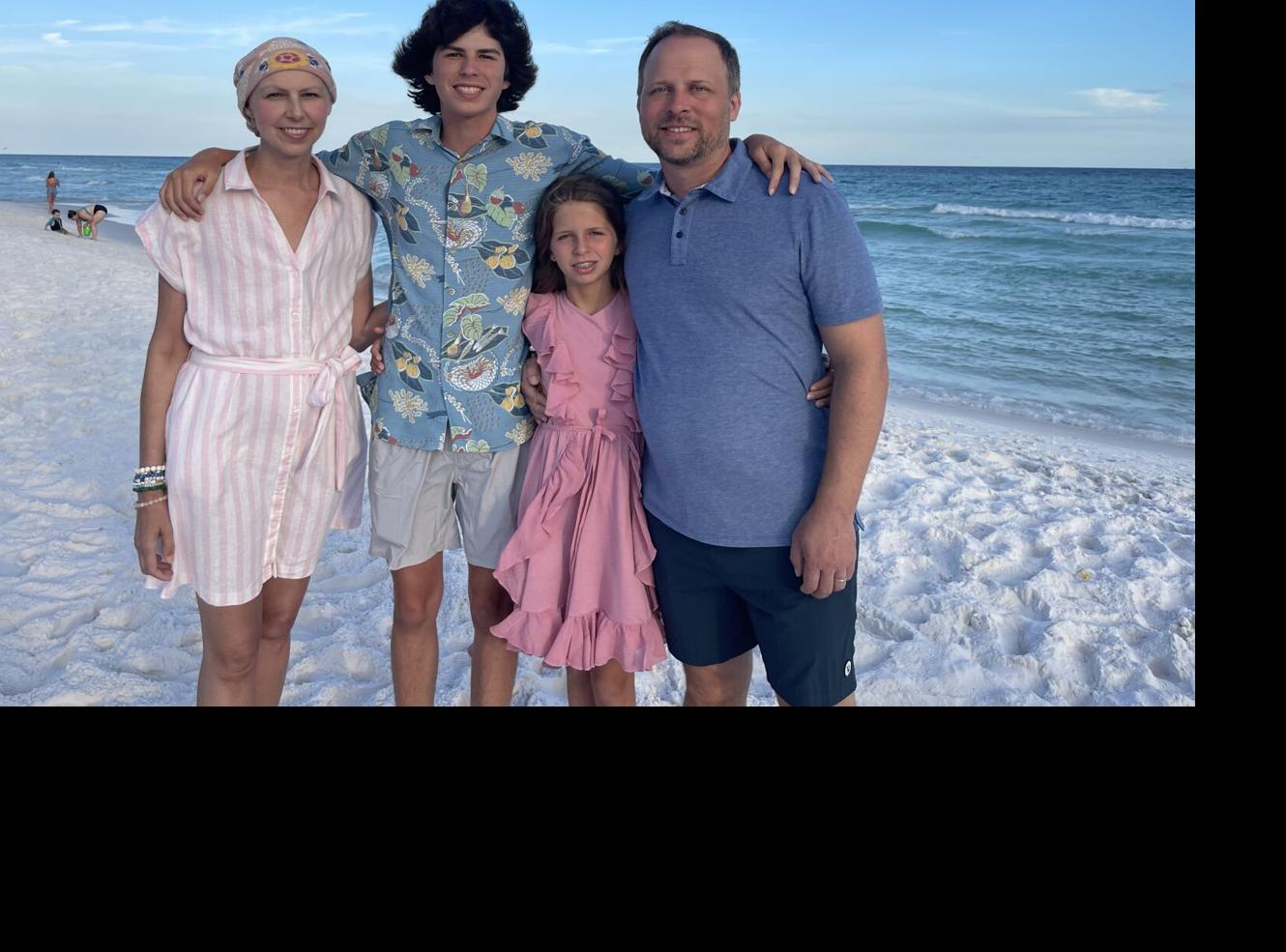 Former St. Louis DJ gets priceless memento from stranger at Taylor ...