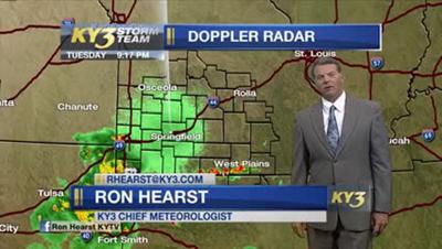 Missouri meteorologist's unusual storm mode lights up social media