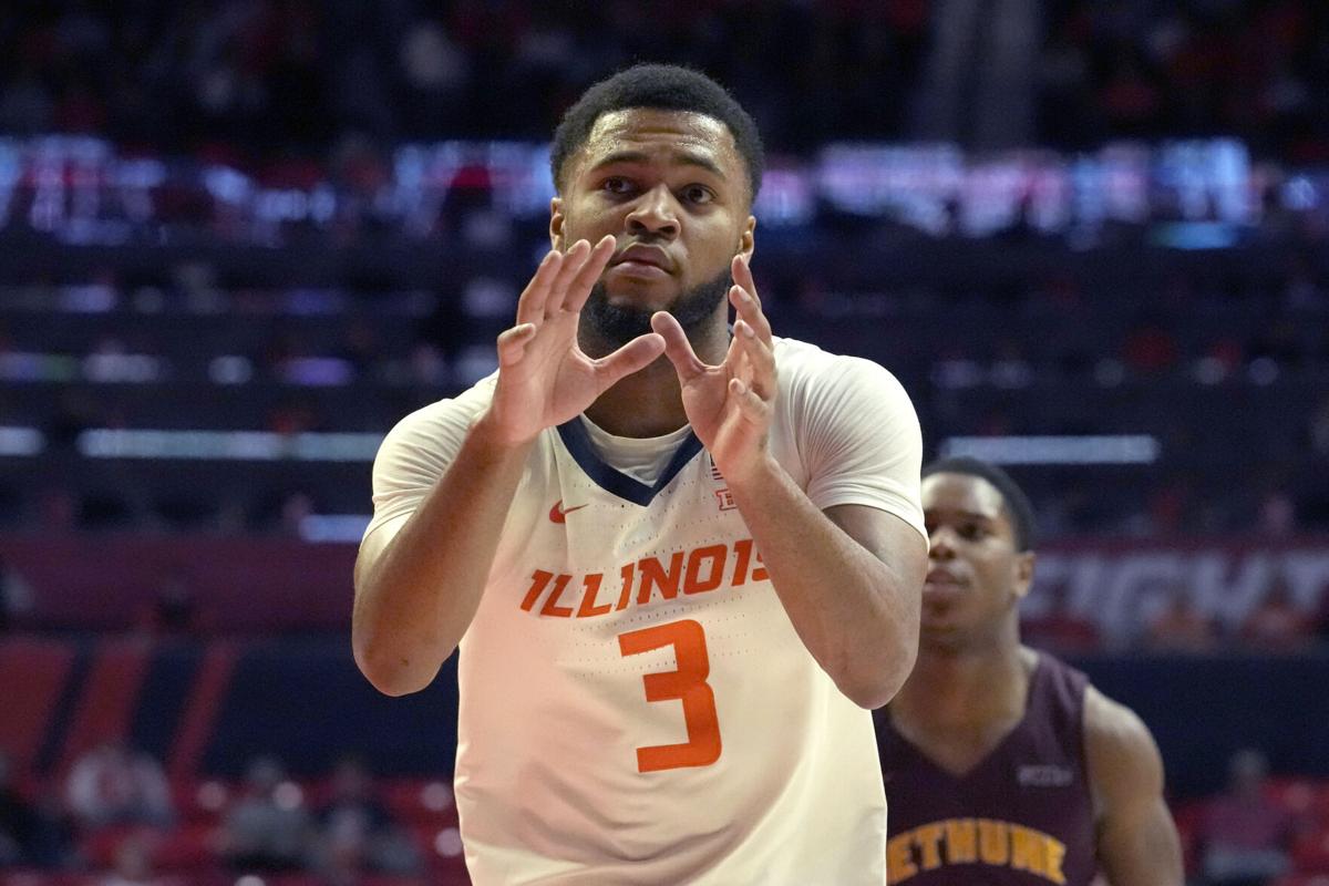See Illinois' Jayden Epps score by throwing ball off Ohio State player ...