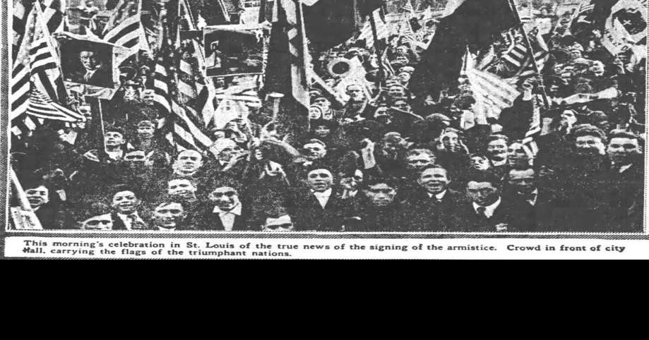 1918: Mayor declares holiday to celebrate end of World War I