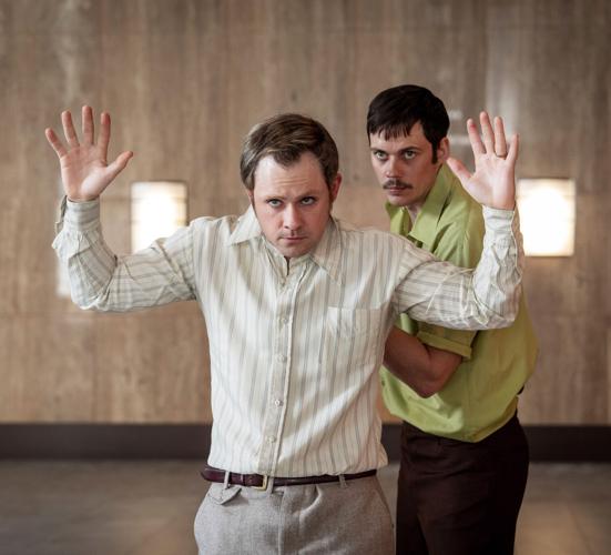 Movie Review: A real-life '70s hostage drama crackles in Gus Van Sant's ...