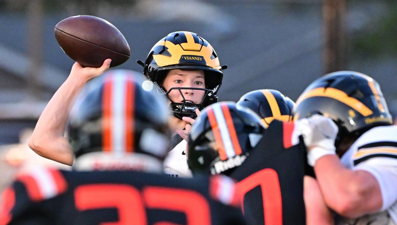 Vianney clicks on all cylinders, rolls to opening win over Webster Groves