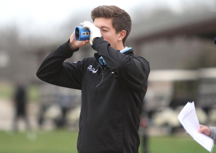 De Smet outduels SLUH in playoff to win team title of Bantle tournament