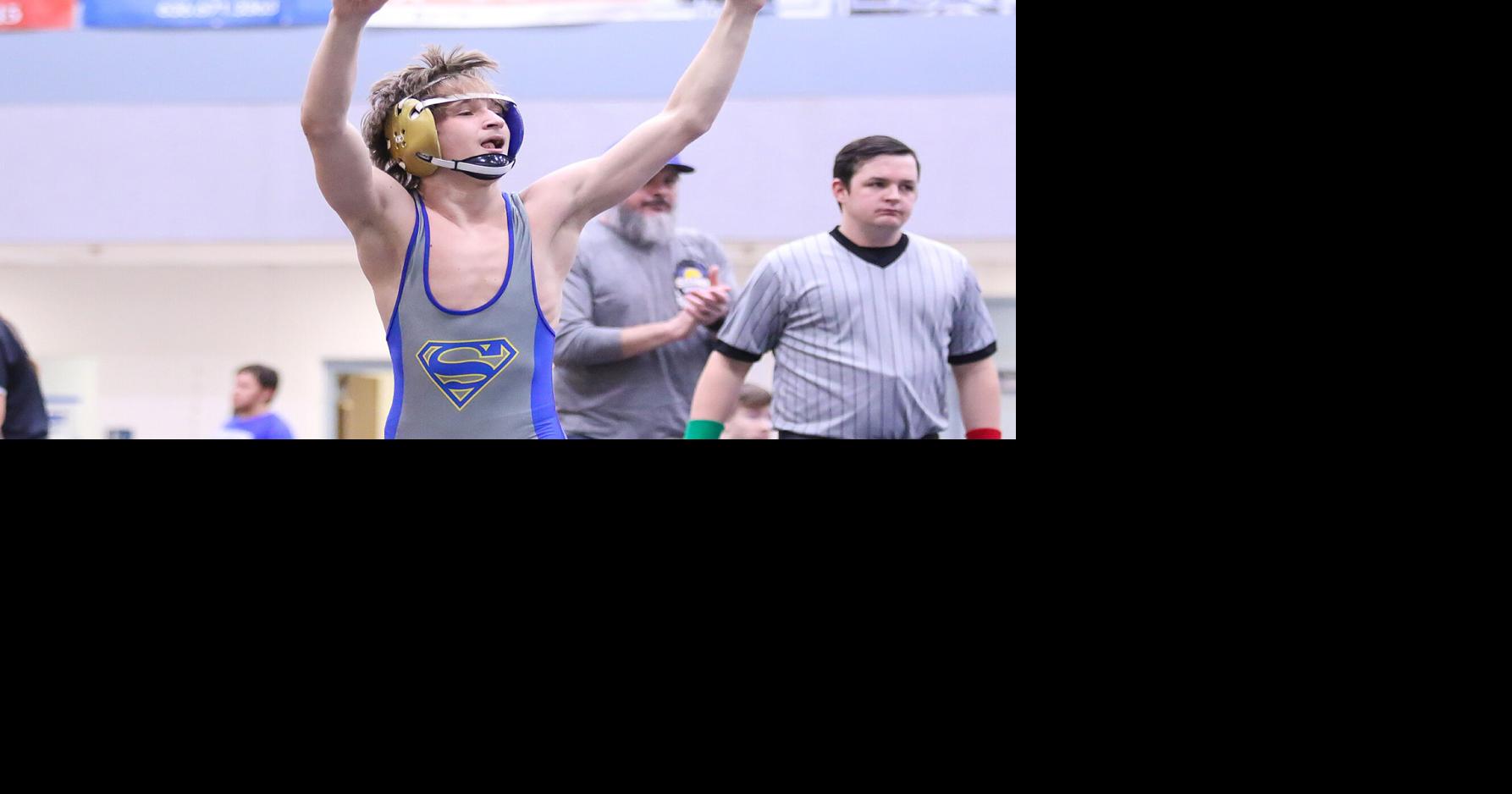 Seckman uses heroic performance to capture district title, sends 11 to ...