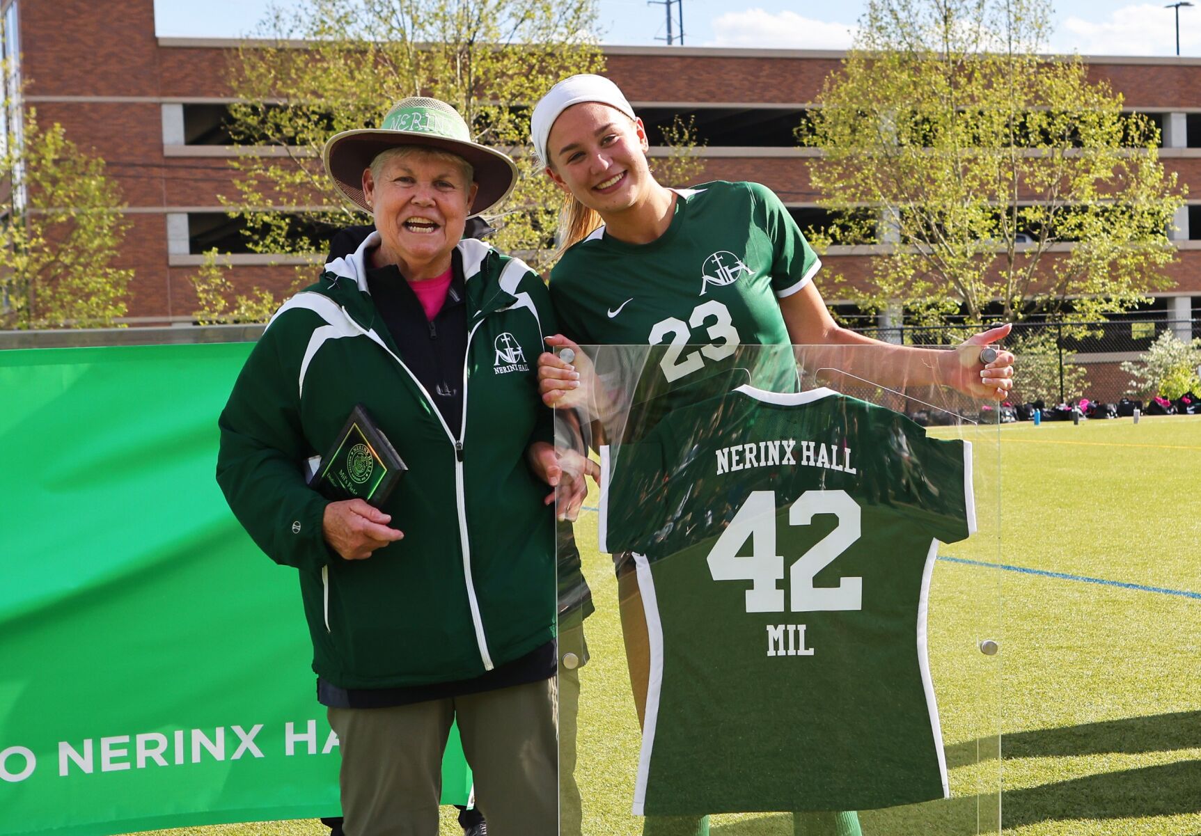 Nerinx Hall comes up big on 'Mil Day' with shutout of Visitation