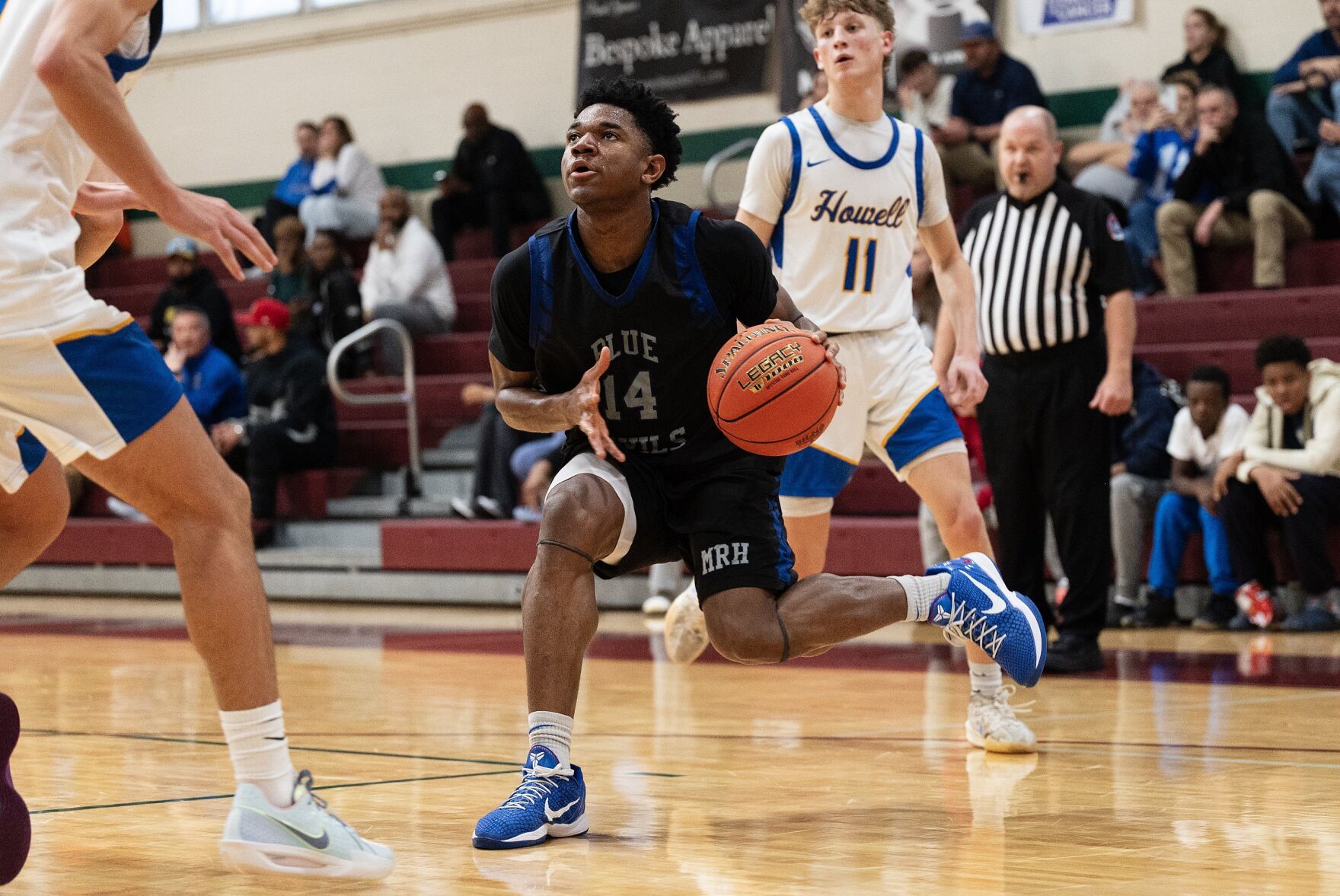 Aiden O'Haire helps Francis Howell power past Maplewood-RH in Don ...