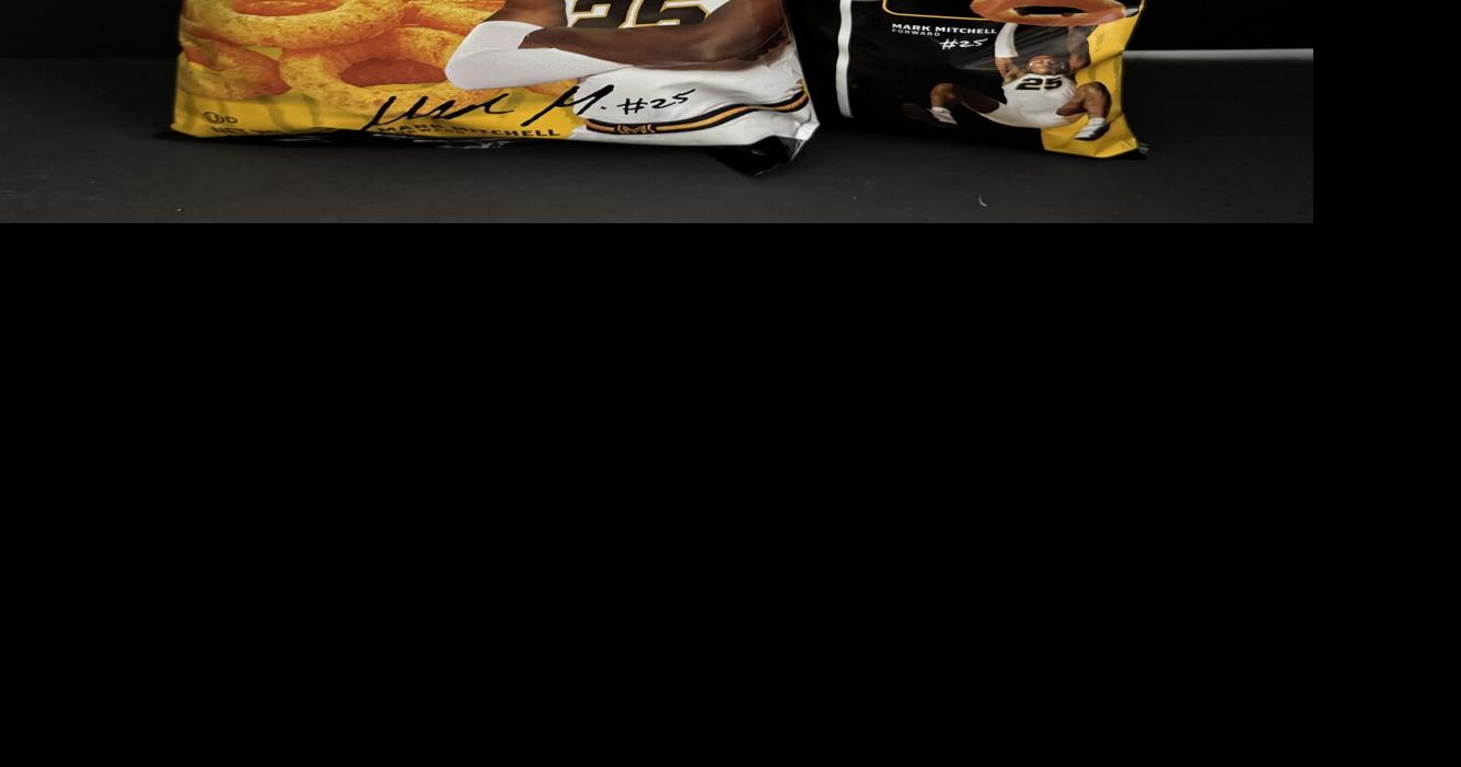 Mizzou basketball's Mark Mitchell featured on new 'hoops' NIL snacks