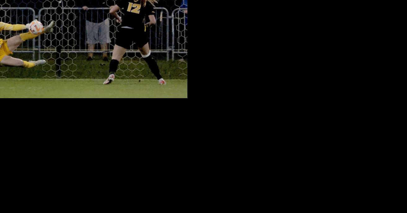 SLU goalkeeper Emily Puricelli strives for shutouts and usually gets them