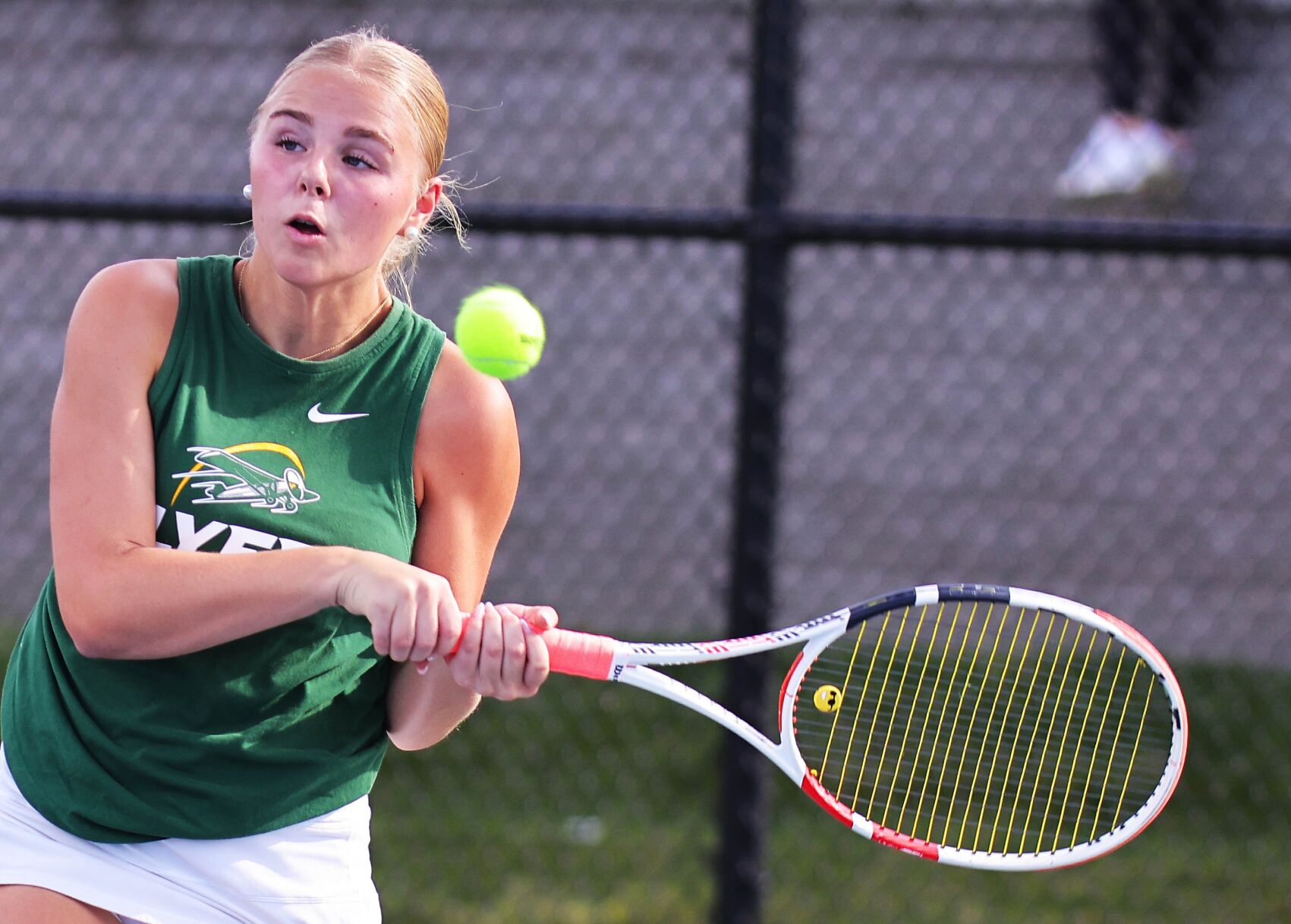 Cor Jesu sweeps Lindbergh to claim Class 3 girls tennis district team crown