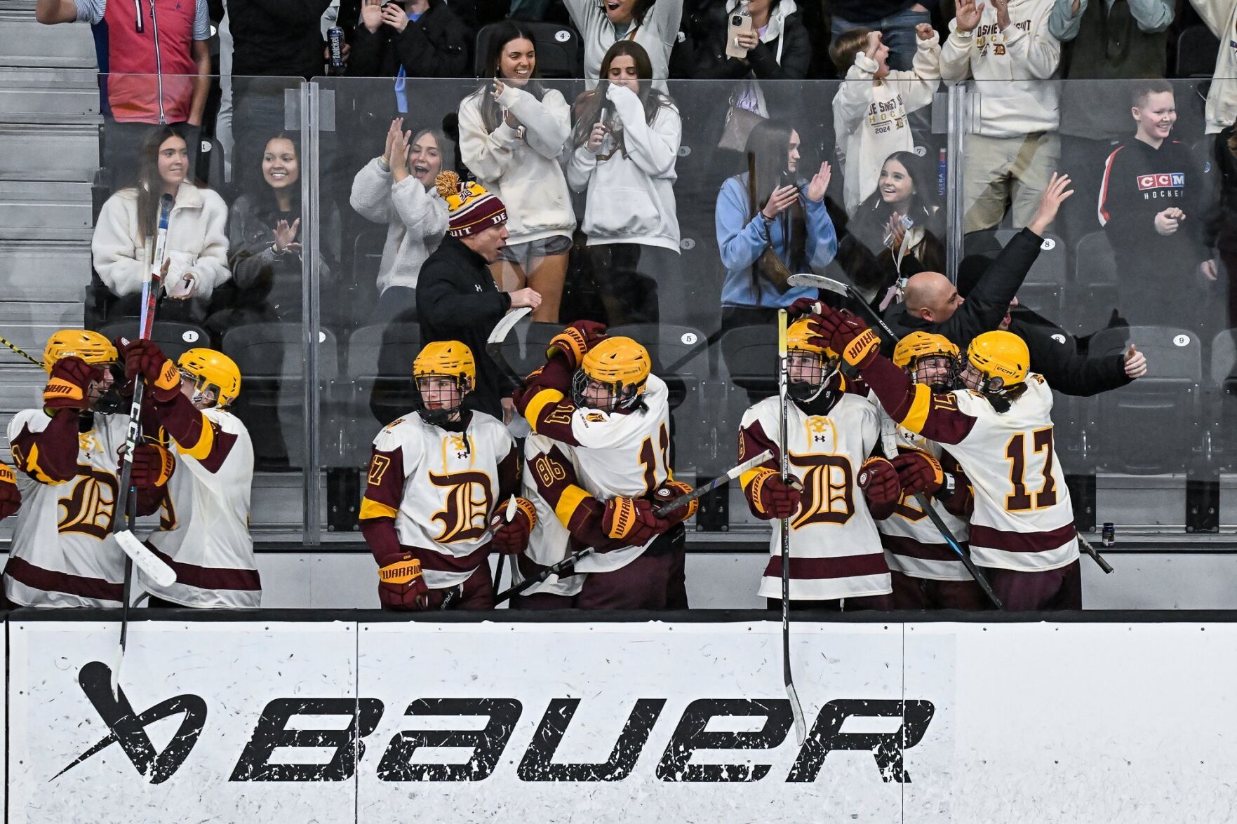 Mid-States Challenge Cup, championship: De Smet 2, Chaminade 0