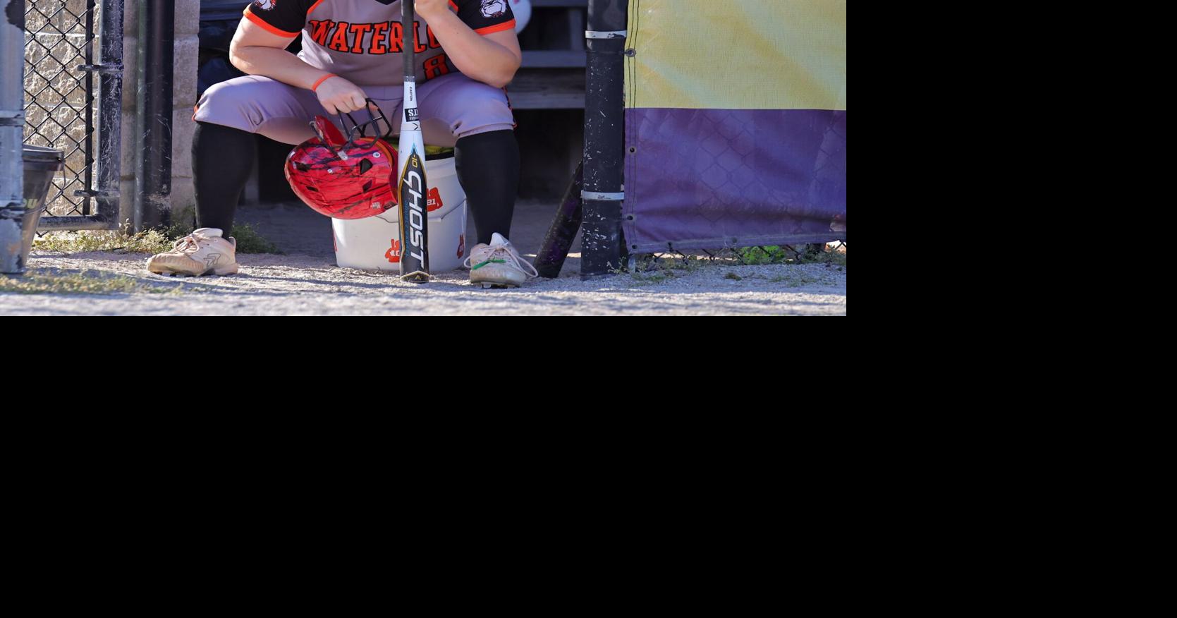 Miller helps Waterloo snap losing streak with MVC win at Civic Memorial