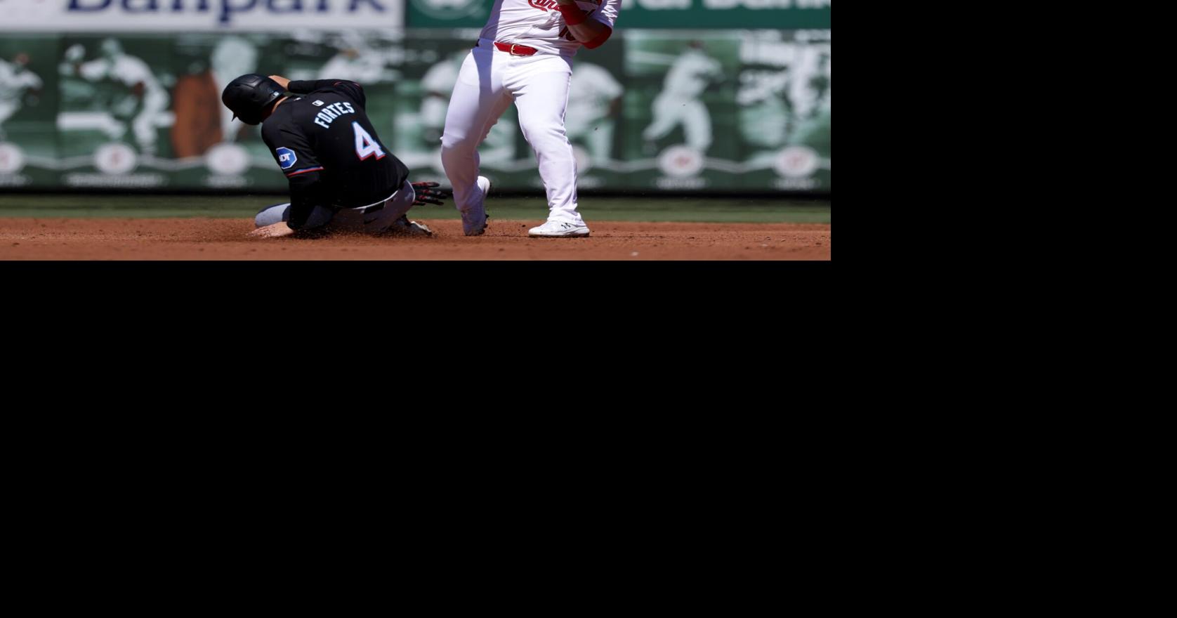 Steven Matz, Cardinals clinch series win over Marlins