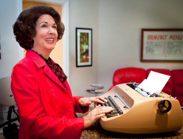 Ann Landers' letters inspire one-woman show