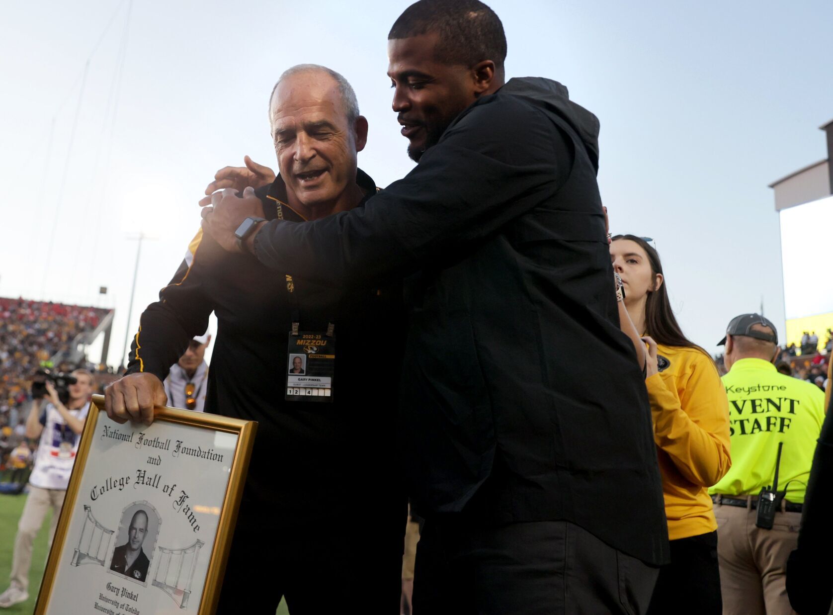 Former Missouri coach Gary Pinkel arrested for alleged DWI