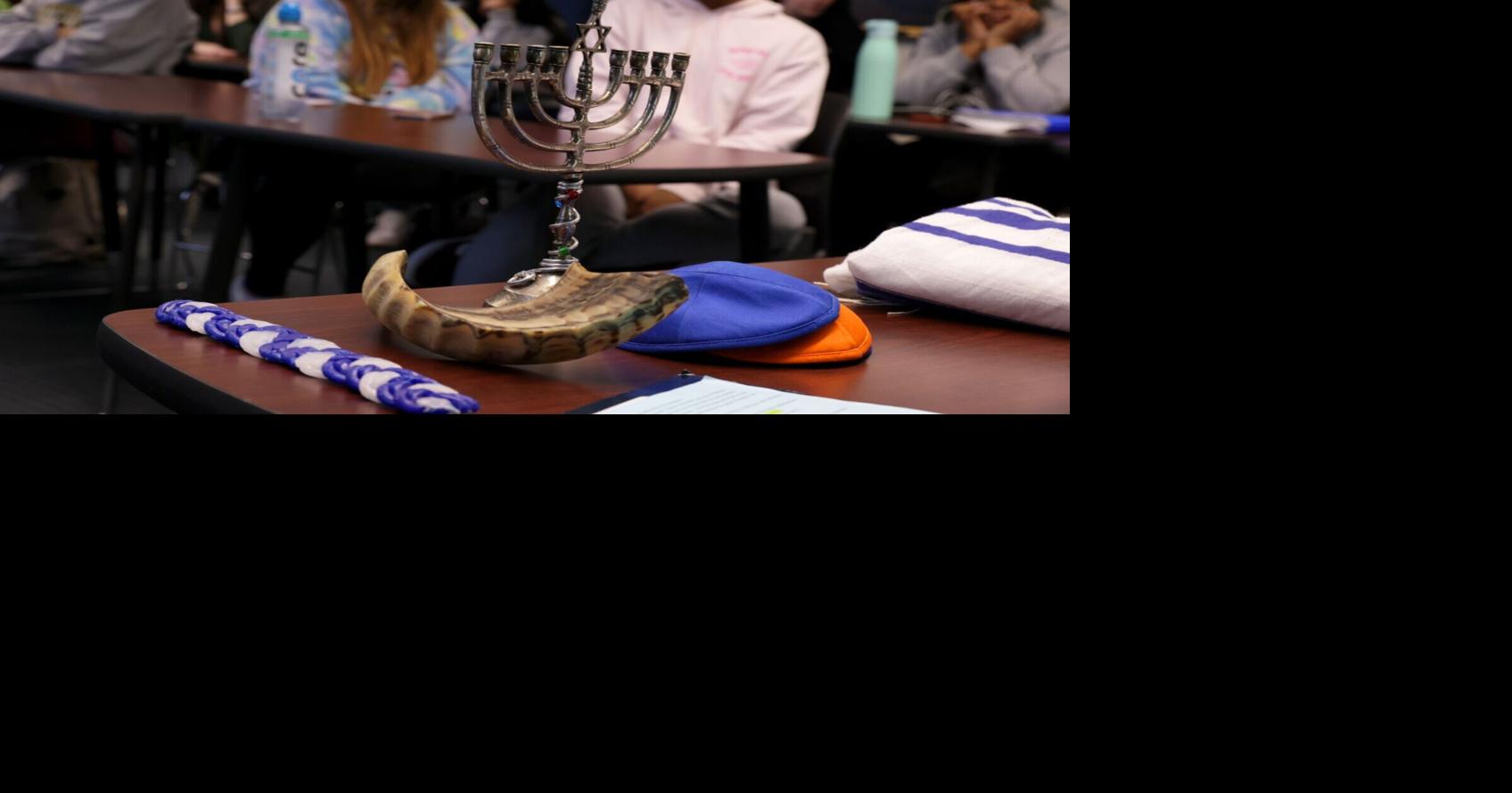 Jewish students visit St. Louis area schools to fight antisemitism