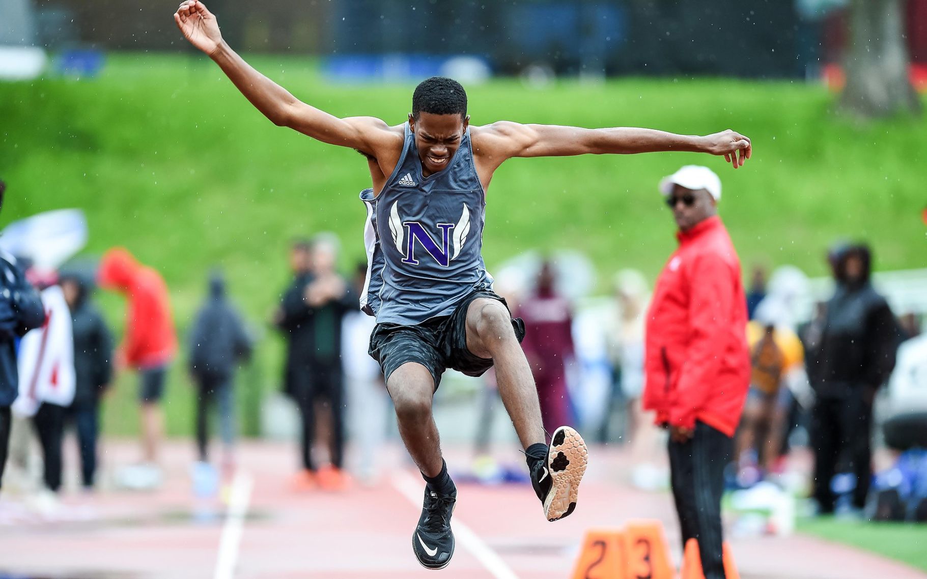 Cardinal Ritter runs fastest 1,600 relay in state history; East St ...