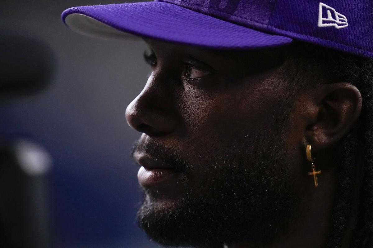 NFL players face a new type of pressure in the digital age