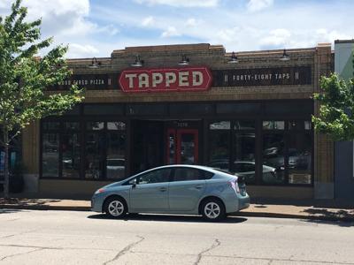 Tapped, a restaurant and self-pour bar, opens in Maplewood