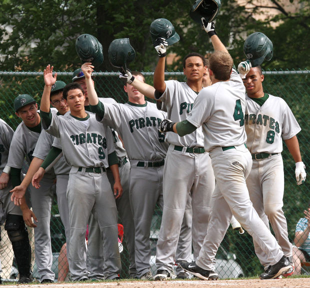Pattonville rebounds from first loss by outslugging Chaminade