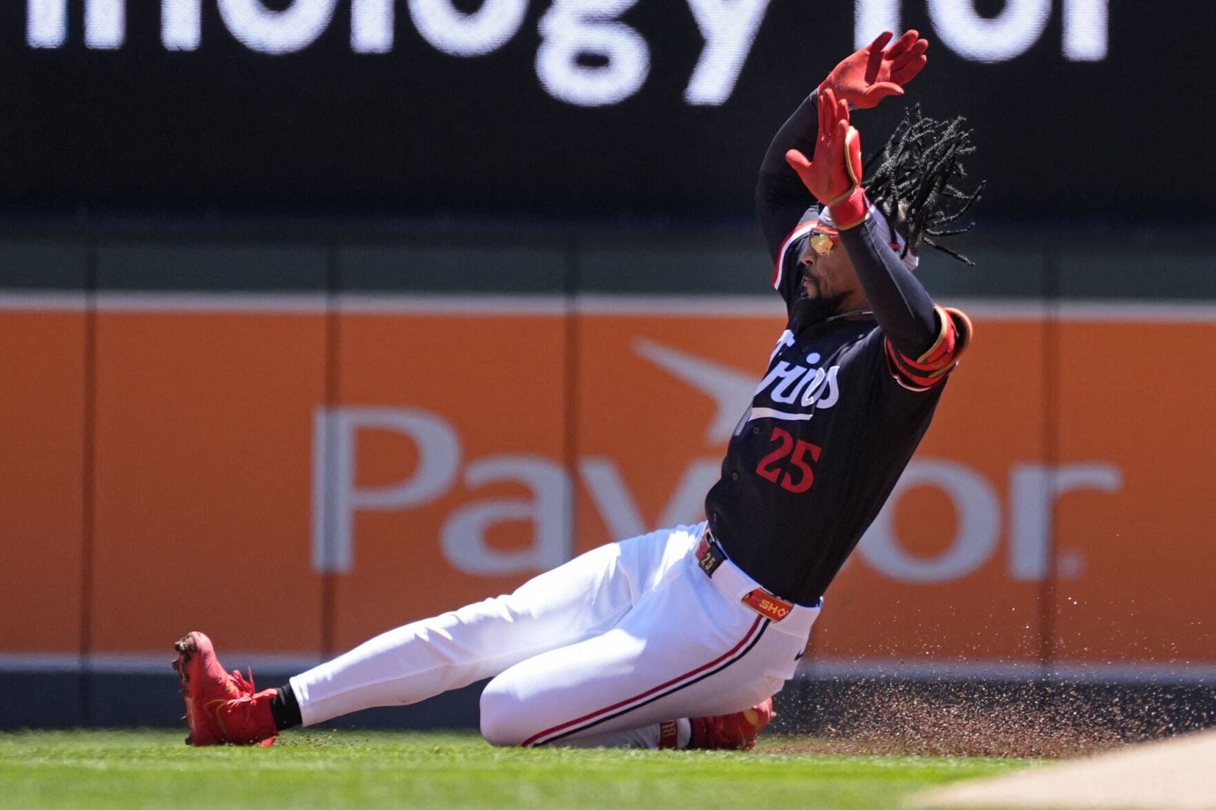 MLB: St. Louis Cardinals at Minnesota Twins