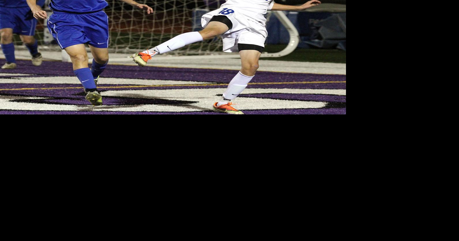 Roderick scores twice as Columbia punches ticket to state