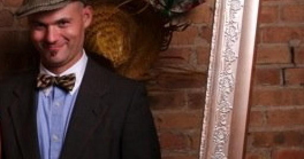 Chicago's Sean Graney comes here for Shakespeare Festival