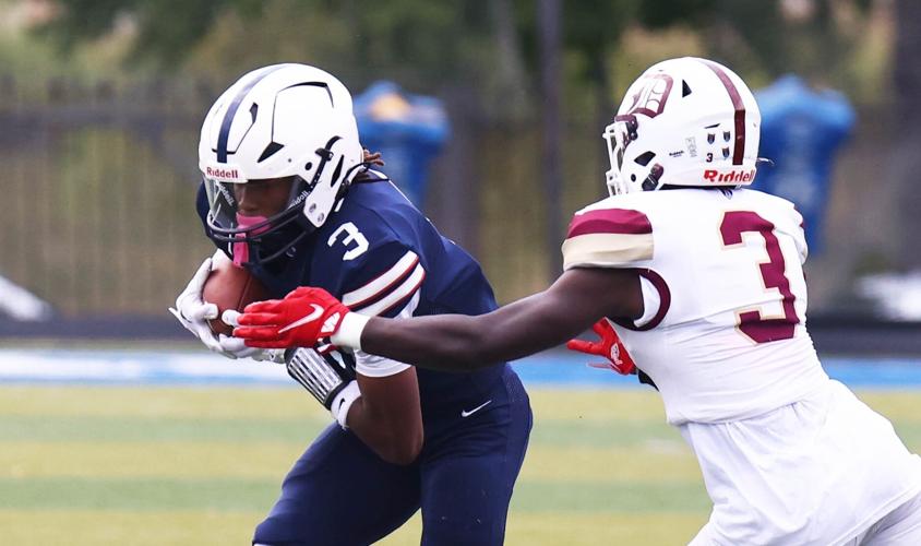 New leaders step up as SLUH finds stride after graduation of standouts