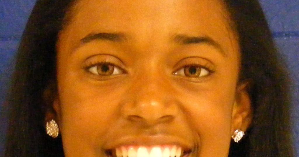 Hurdles: Raynesha Lewis, junior, Cahokia