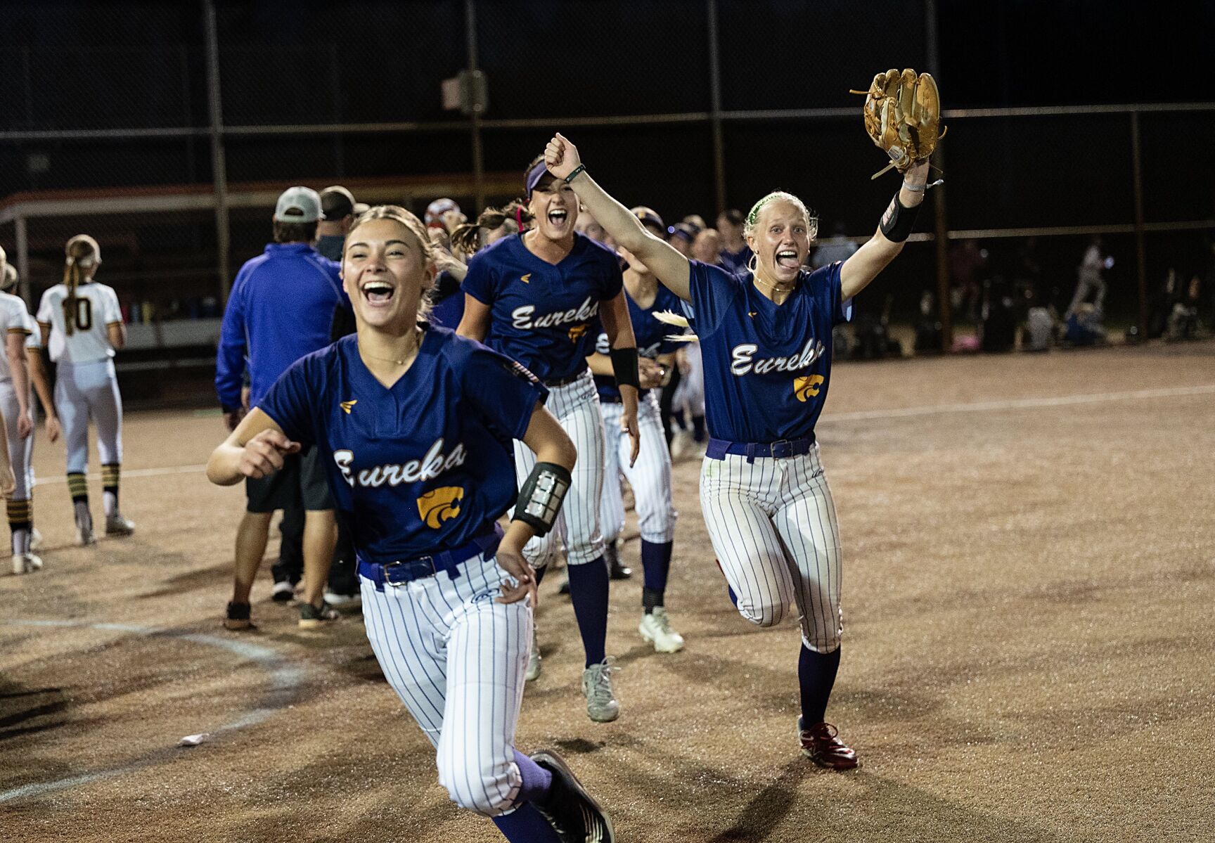 Eureka claims 1st district title in 10 years by ousting defending state ...
