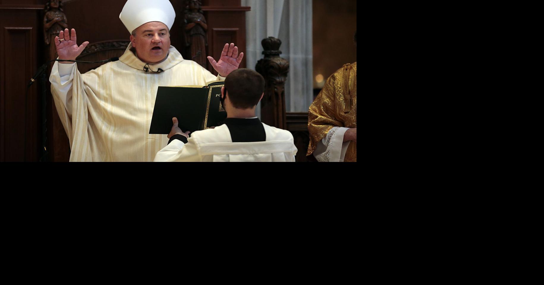 ‘Truly devoted’: New bishop from Chicago takes over Belleville Diocese