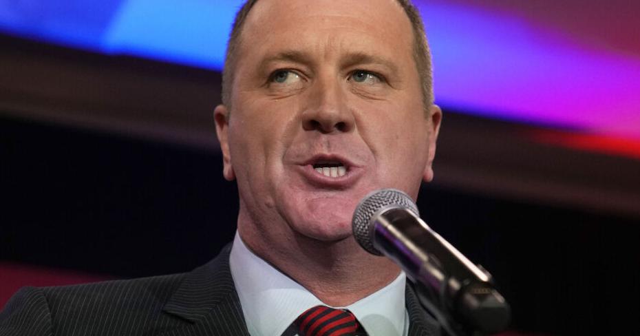 Eric Schmitt slams Chuck Schumer for switching stance and calling for ...