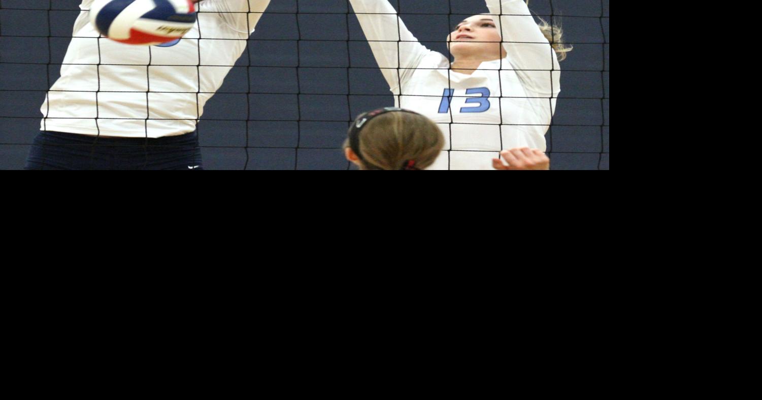 St. Dominic-Winfield volleyball