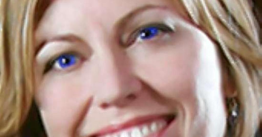 Catherine Neville joins Lee St. Louis' niche division