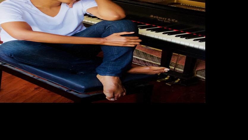 Sy Smith finds her 'Roberta Flack moment' on new album | The Blender ...