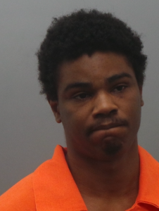 Man upset with girlfriend happened upon stranger in Overland, fatally ...