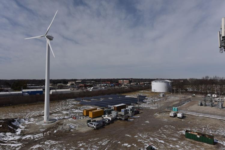 Through small-scale test runs in Illinois, Ameren experiments with self ...