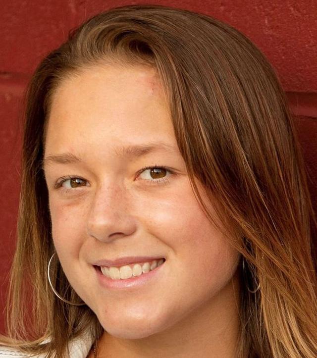 Belleville West: Alyssa Elliott