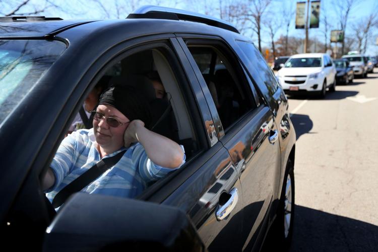 Spring break, sunshine lead to Forest Park traffic jams