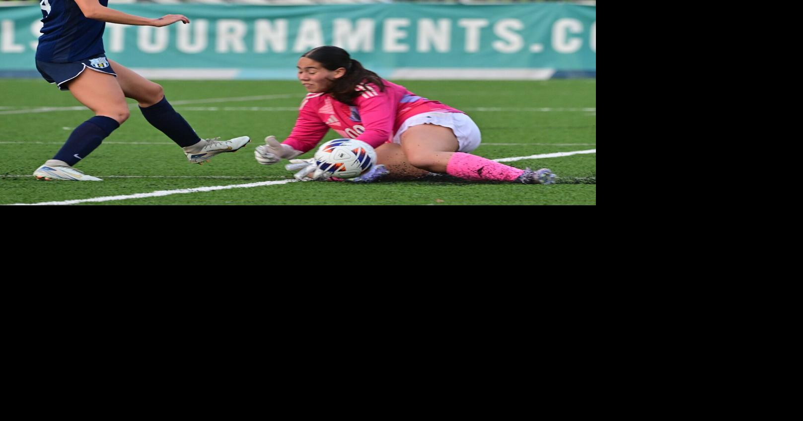 Missouri Class 4 girls soccer state semifinal: St. Dominic 3, Lee's ...