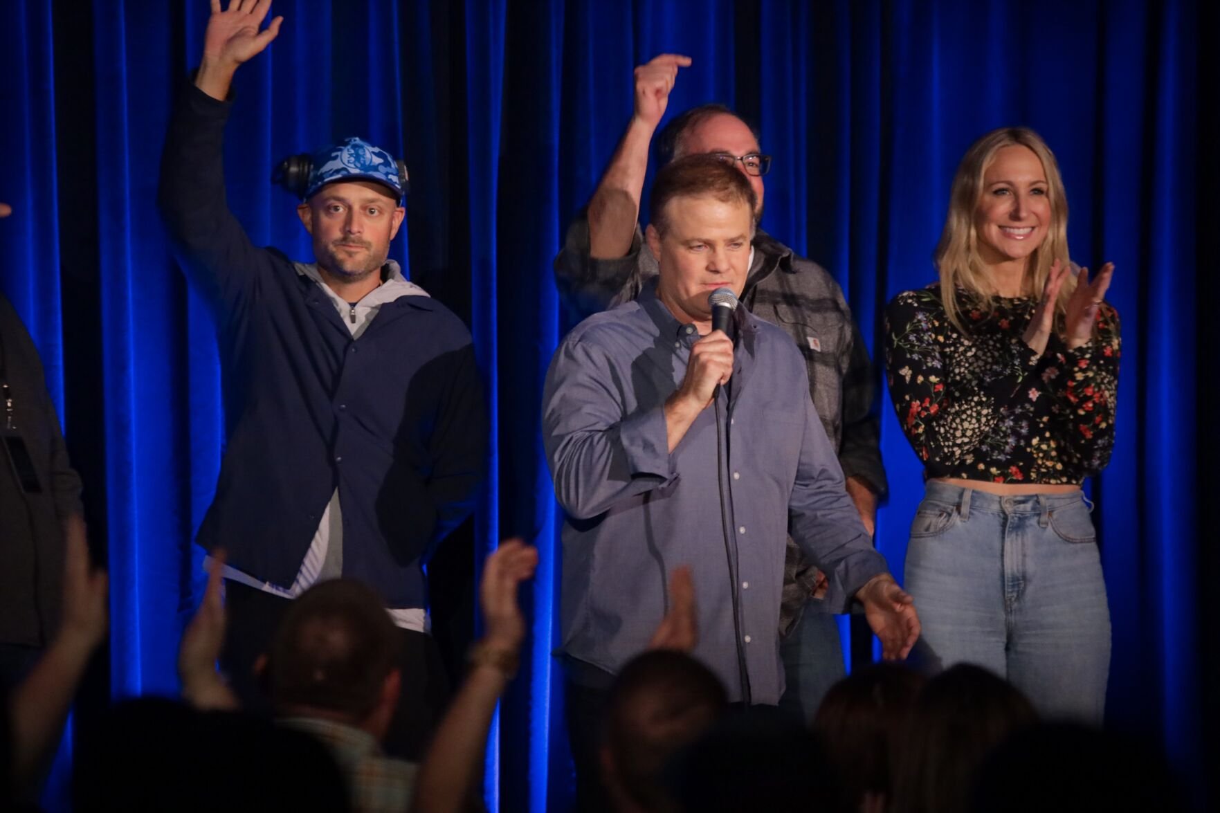 St. Louis fans, fellow comics explain love for Nate Bargatze