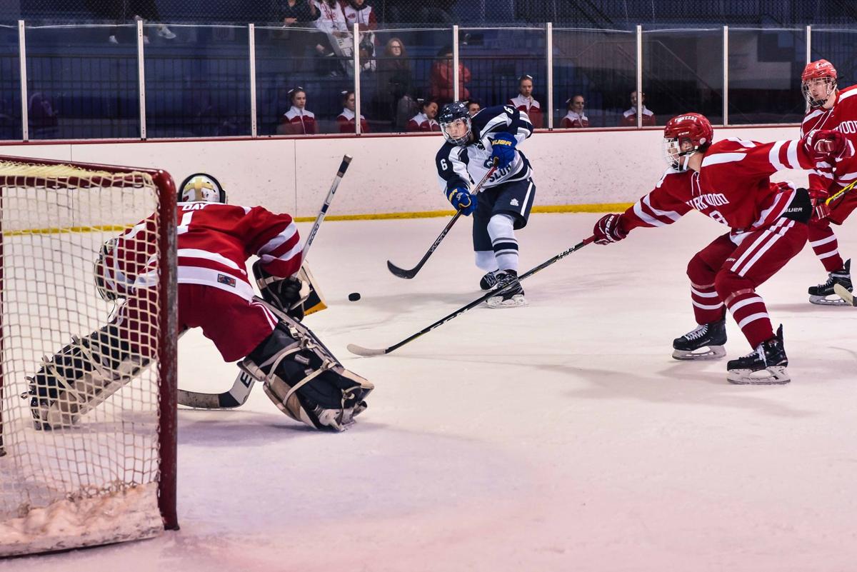 Shorthanded SLUH blanks Kirkwood | High School Hockey | stltoday.com