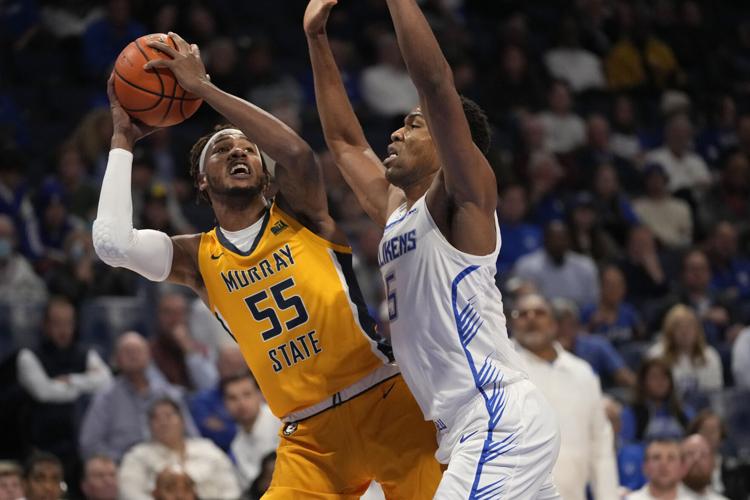 SLU offense, rebounding leads opening-night win over Murray State men's ...